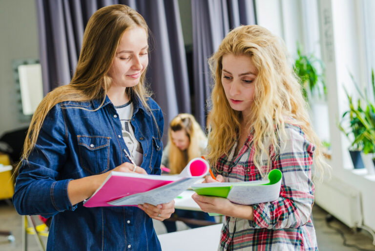 IB IO Tips For Success from IB English Examiner - Revision Help