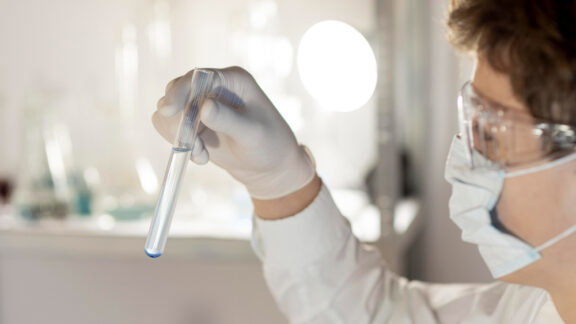 IB Chemistry Paper 1: Tips, Strategies & Practice Guide | TutorsPlus
