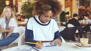 How to Write IB English Paper 1: working tips | TutorsPlus