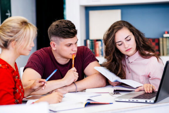 IB Maths Guide: Everything Students and Parents Need to Know | TutorsPlus