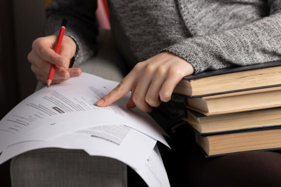 IB Predicted Grades Explained: Why They Matter for University | TutorsPlus