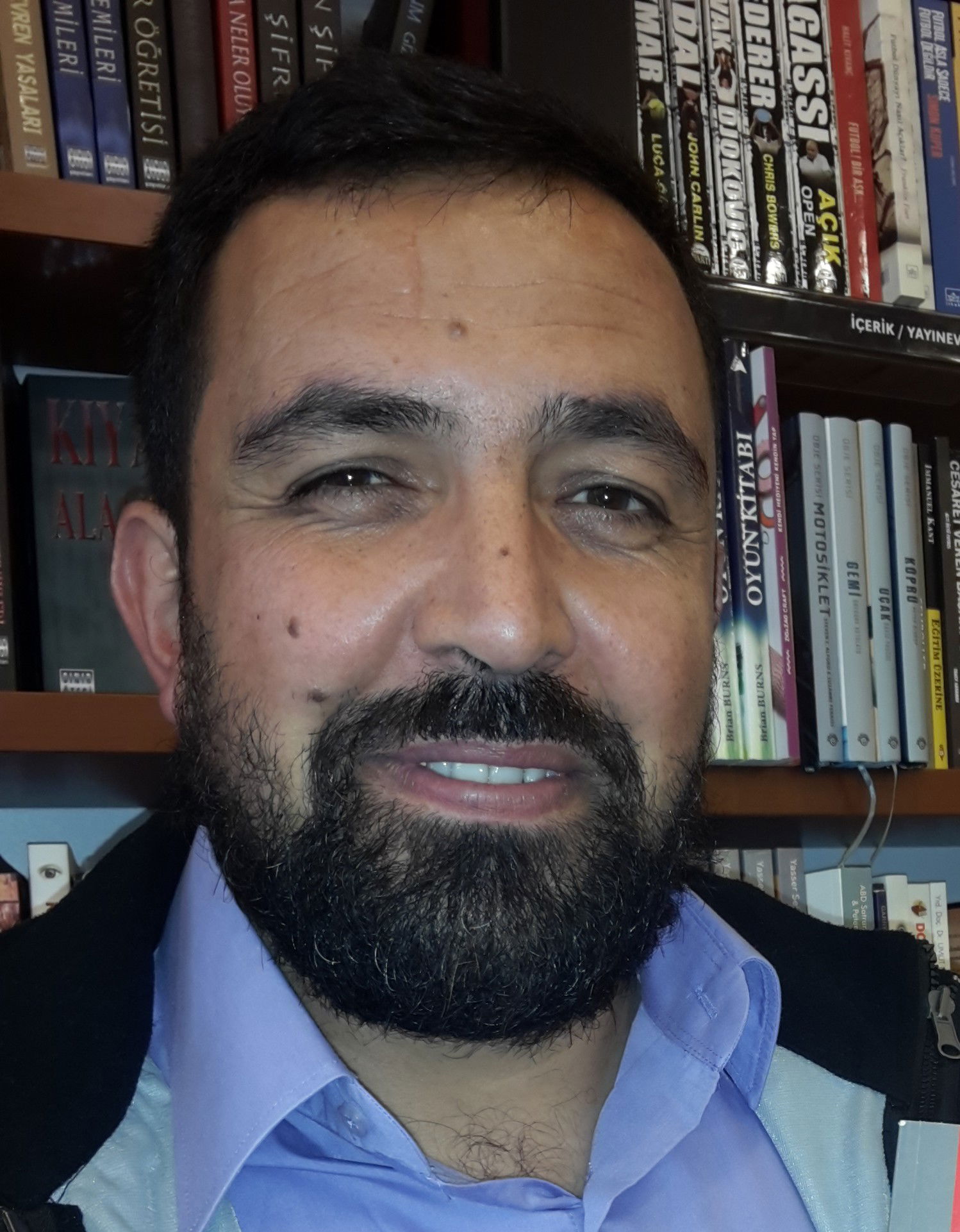 Harun | IB Global Politics Teacher & Examiner | TutorsPlus