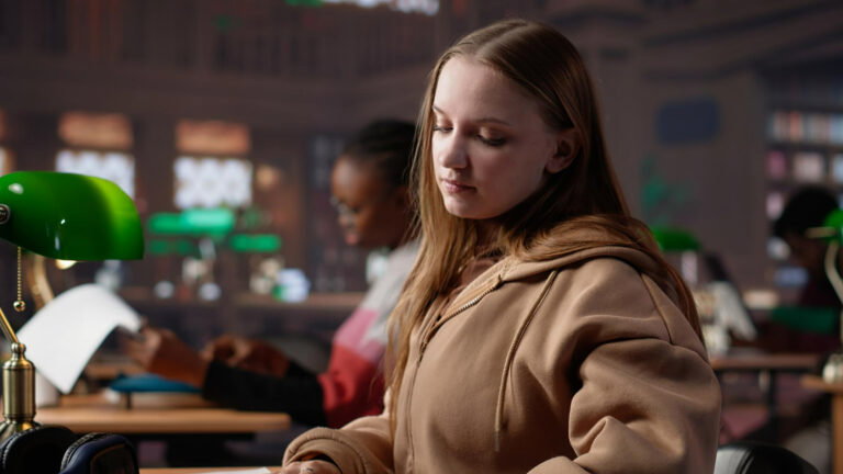 IB SEHS Guide: Succeed in Sports, Exercise and Health Science | TutorsPlus