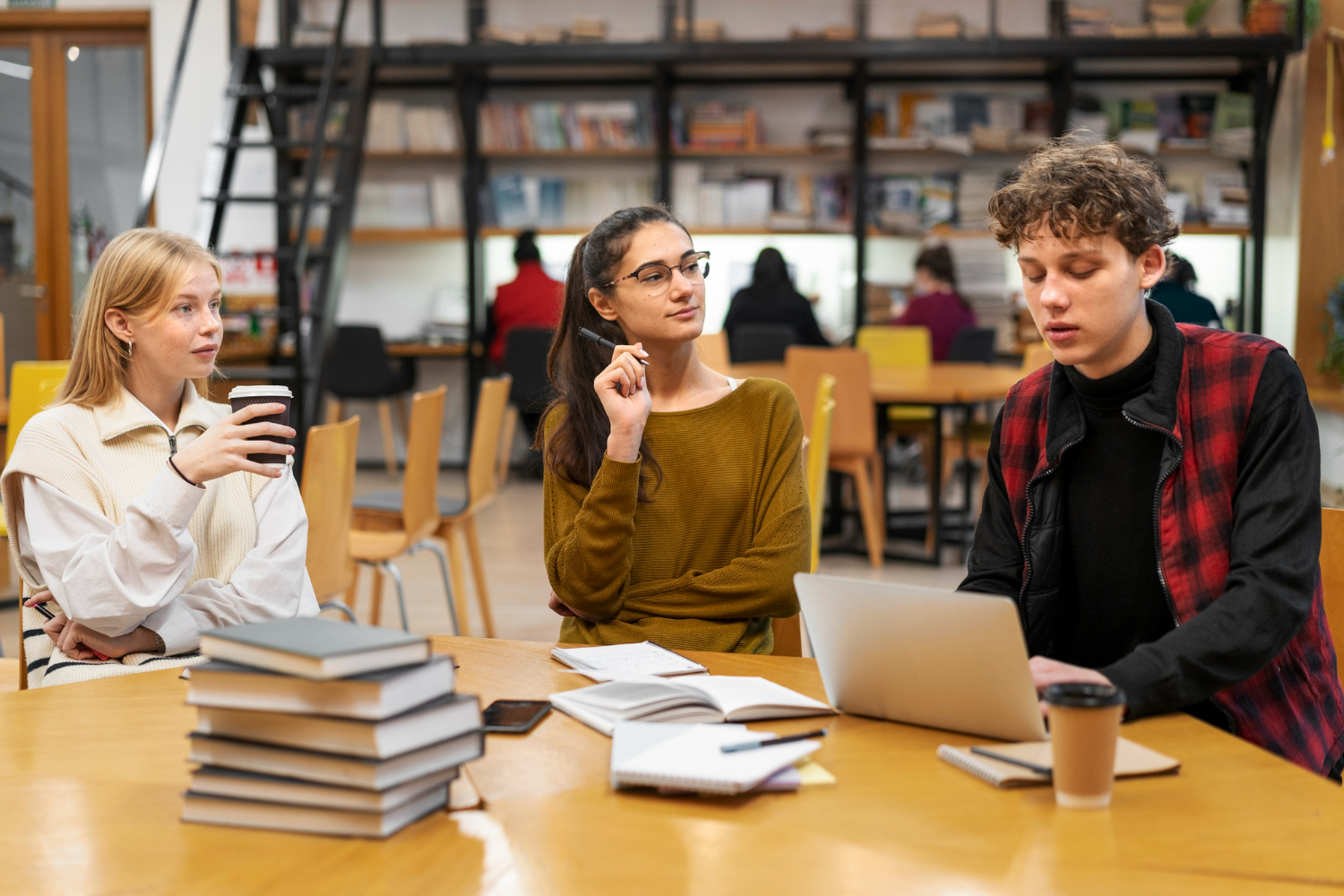 A Level English Literature Study Guide | Exam & Revision Tips | TutorsPlus